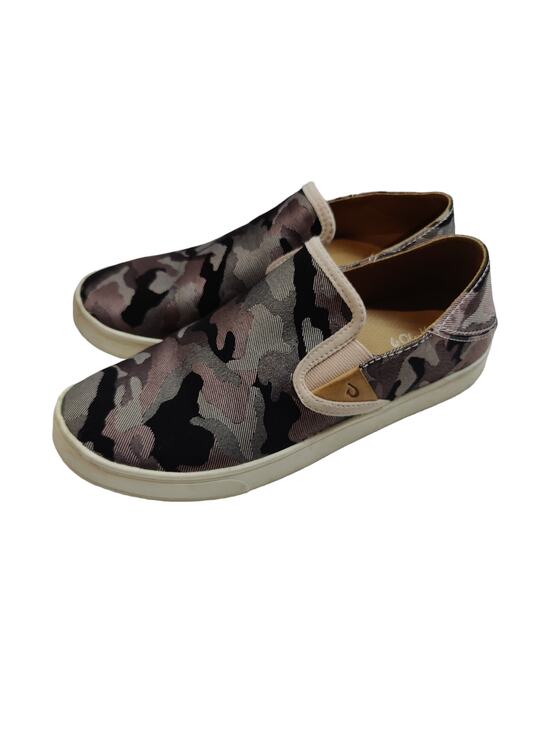 OluKai | Shoes | Olukai Womens Sz 75 Pehuea Pai Grey Camo Slip On ...